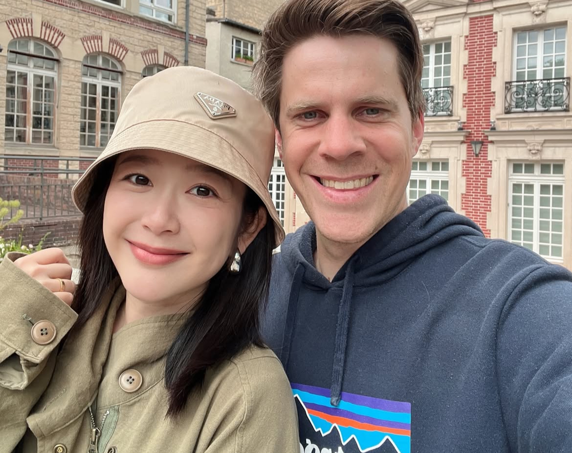 YTR查理挺孕肚27週！婉拒返台生產 親吐留在瑞典原因 - 鏡報